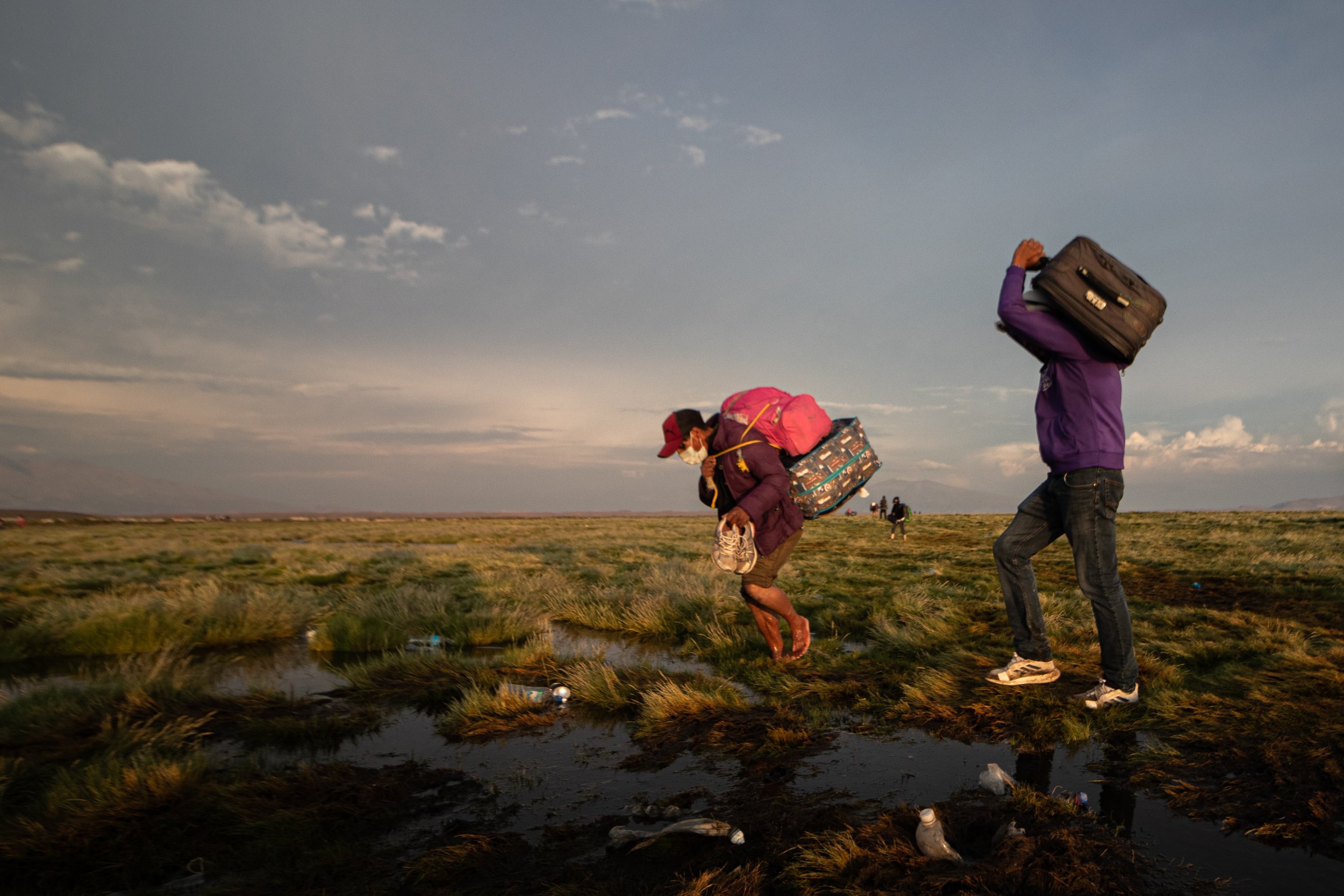 Number of Displaced Venezuelans Matches Ukraine Crisis, International ...